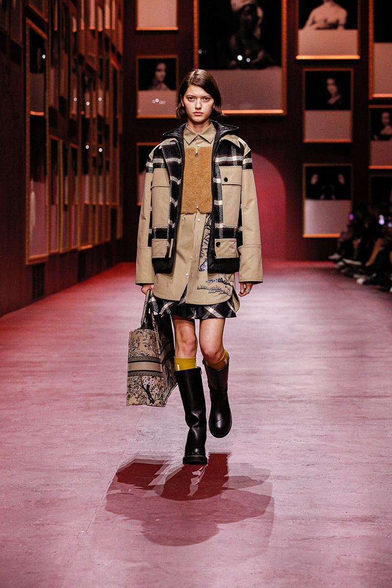 Dior Fall Winter 2022 Collection | The Fashionography — Fashionography