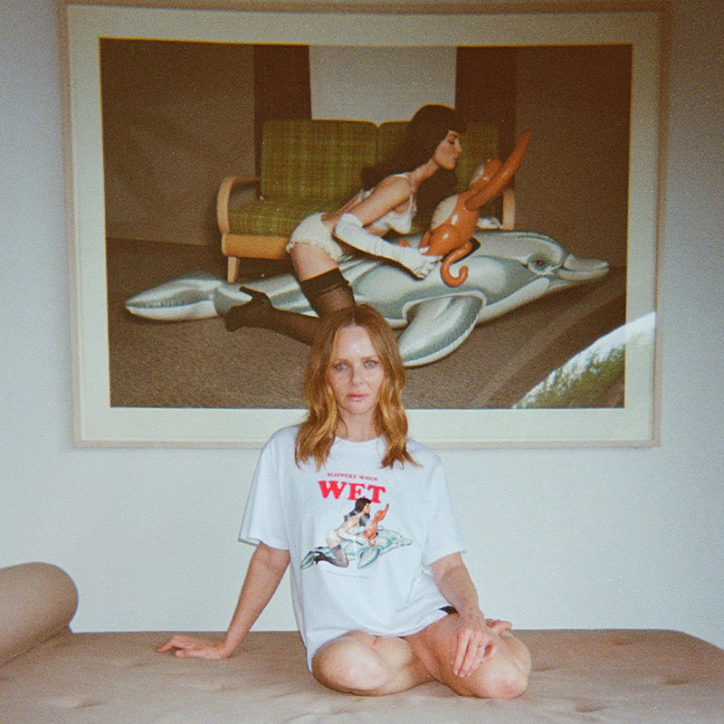Stella McCartney x Jeff Koons Releases a Limited Art T-shirt ...